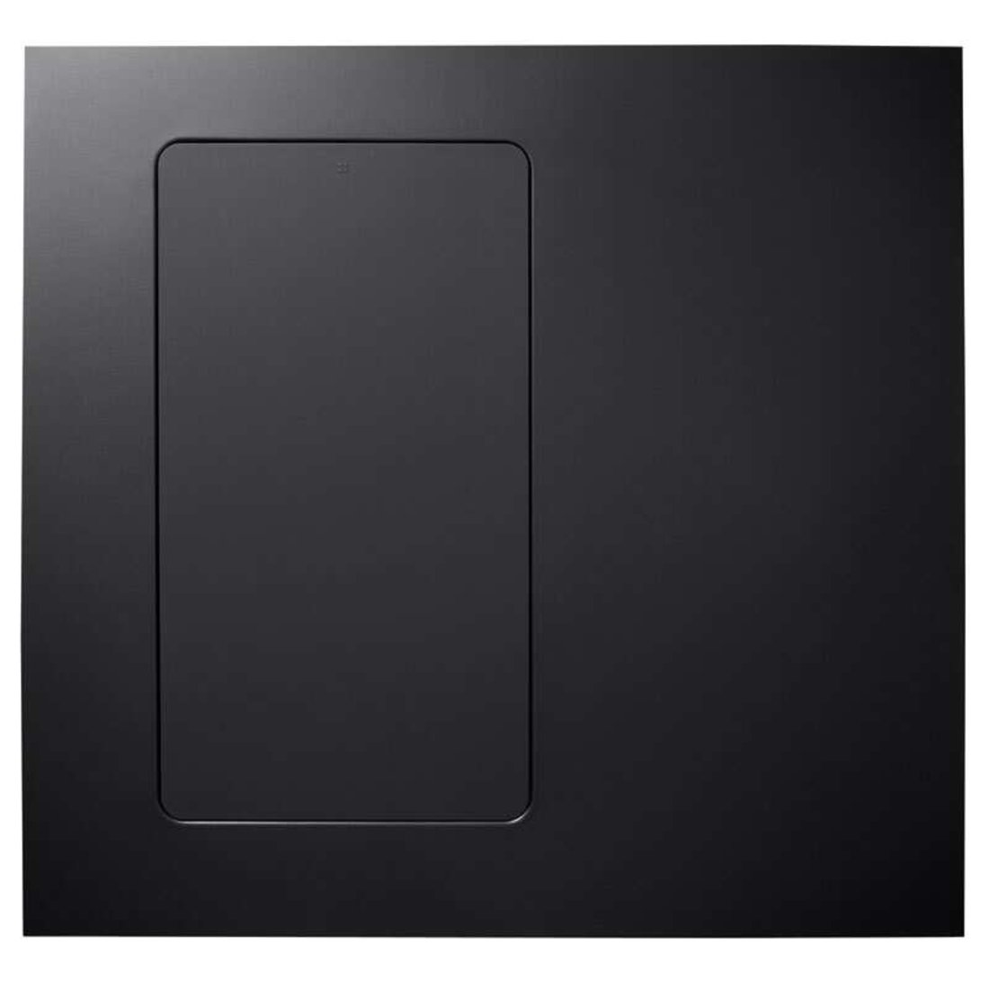 Obsidian Series™ 550D side panel with panel cover and dust filter