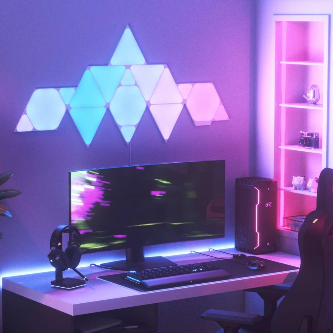 Nanoleaf Mini Triangle Kit (9 Panels)