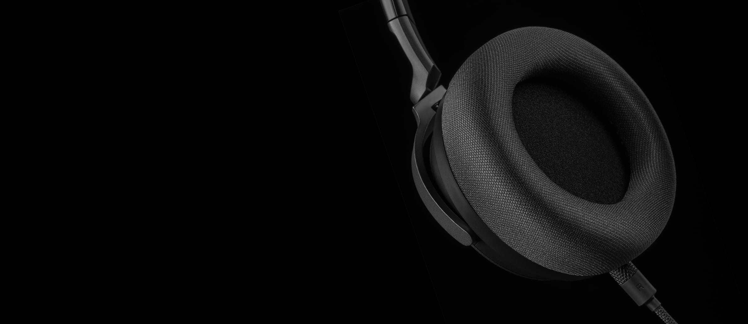 VIRTUOSO PRO Open Back Streaming/Gaming Headset - Carbon