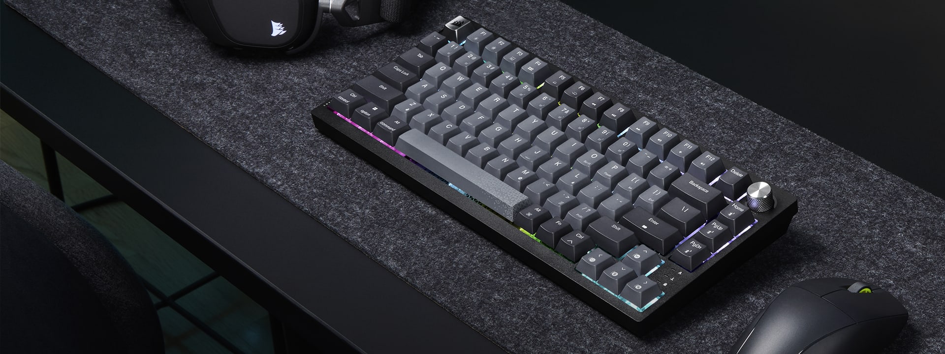 K65 PLUS WIRELESS 75% RGB Mechanical Gaming Keyboard (UK)